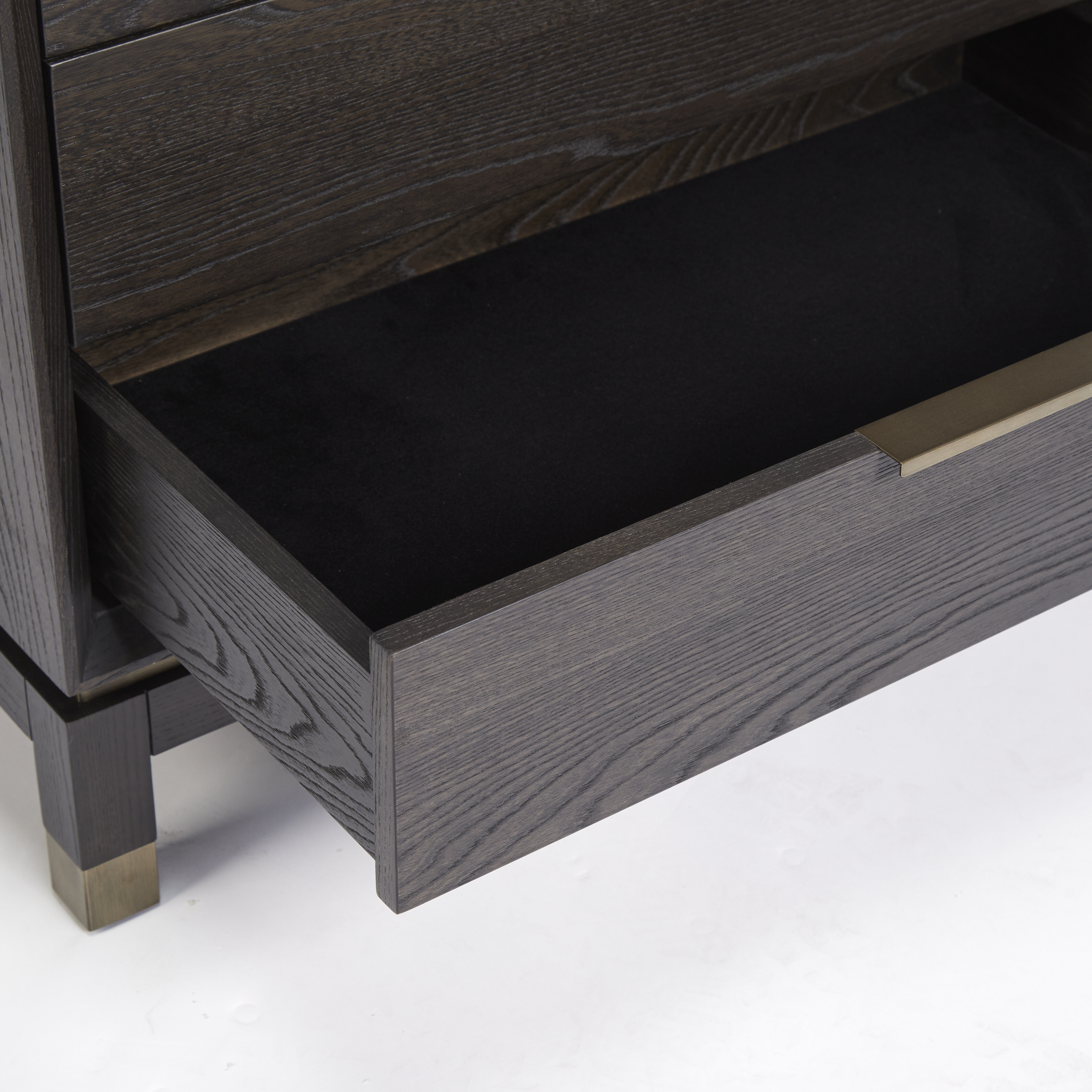 Baxter Chest | Mocha | Robert Langford